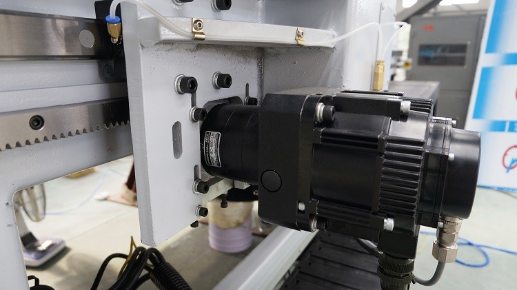 E4 2138d Atc Nesting Cnc Auto Loading And Unloading Nesting Cnc Router Machine For Wood Furniture